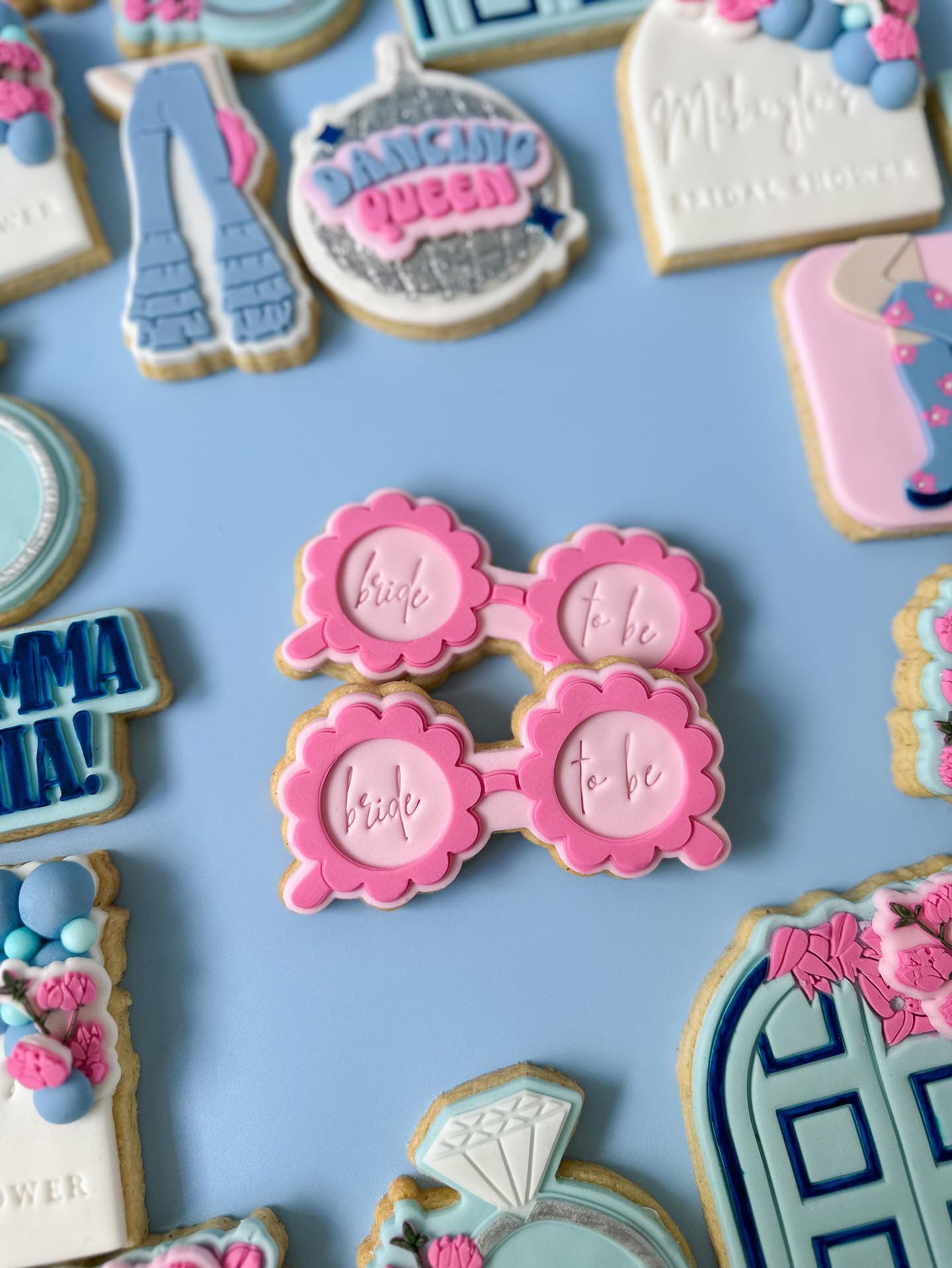 Flower glasses and matching cutter – Berry 3D Creative Co.